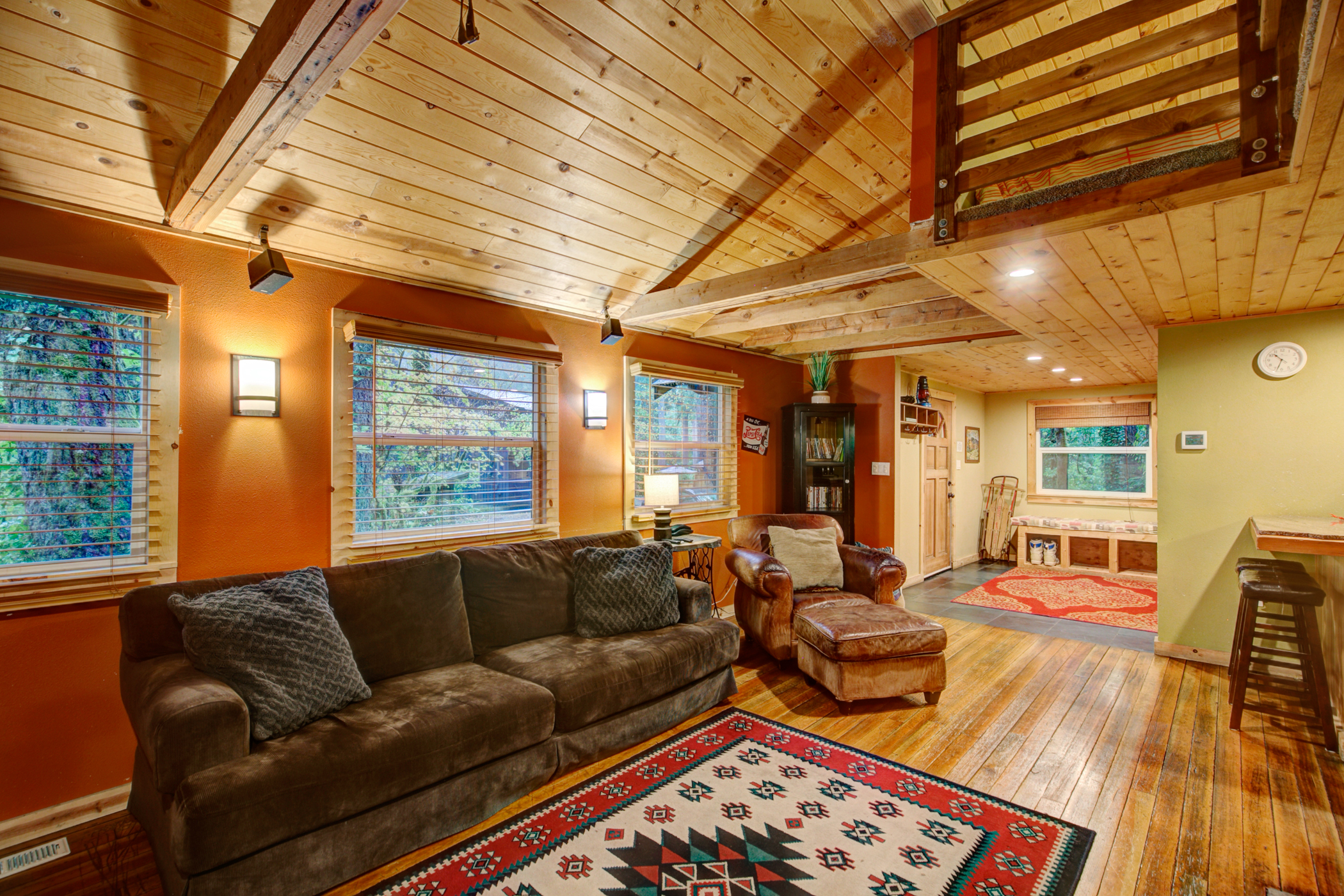 Podunk Cabin - Your Mt. Hood Retreat