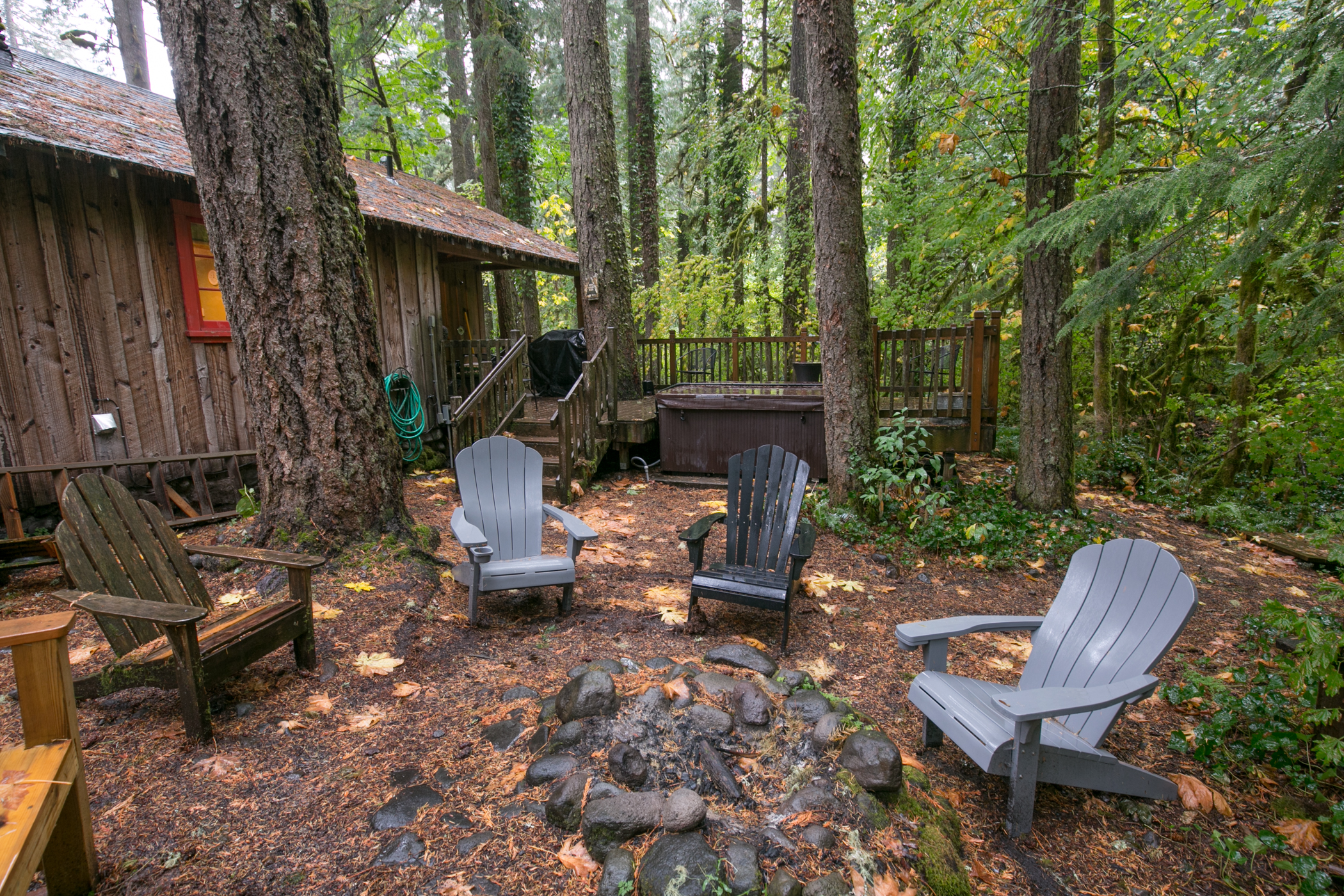 Podunk Cabin - Your Mt. Hood Retreat